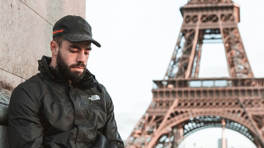 Do nového roku práce snů? Milionář hledá osobního fotografa a nabízí ...