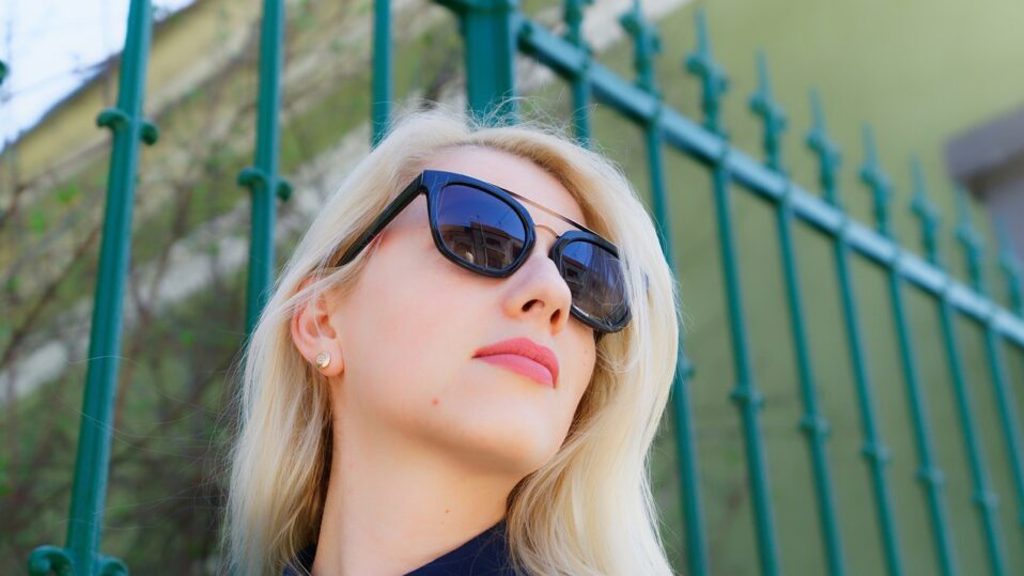 Jak vybrat sluneční brýle podle tvaru obličeje? Existuje pět základních typů