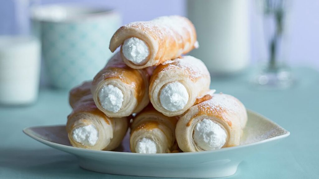 Nejlepší kremrole: Vyzkoušejte snadný recept na český dezert s ...