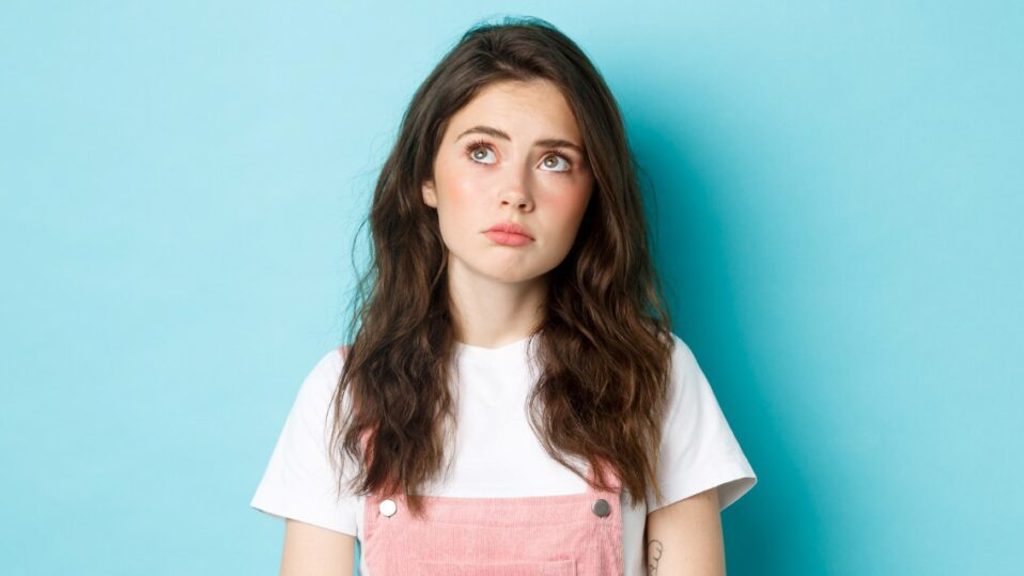 Anna (26): Je mi do breku. Přítel mě nutí, abych si vybrala mezi ním a ...