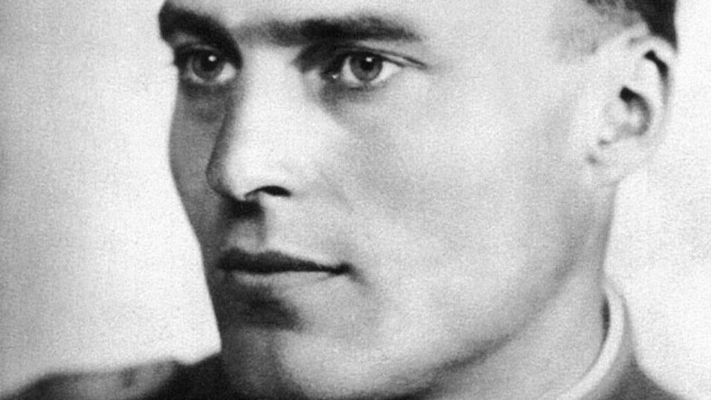 Claus von Stauffenberg: Po neúspěšném atentátu na Vůdce si gestapo ...