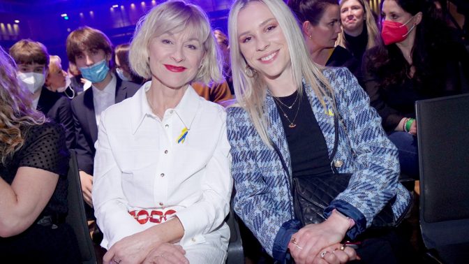 Galerie: Dana Batulková na jaře trpí: V dubnu je svět nejkrásnější a já ho vidím přes slzy ...