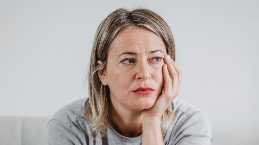 Jozefína (46): Můj snoubenec má kouli na noze. Jeho sestra je hodně ...