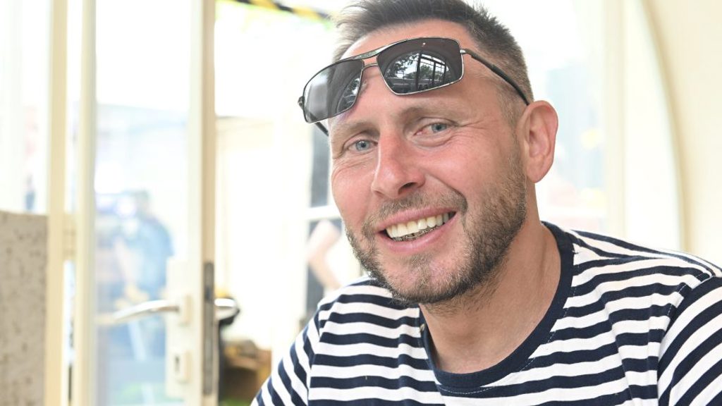 Jan Tuna (50) si pořídil klasická rovnátka: Za neviditelná dáte sto ...