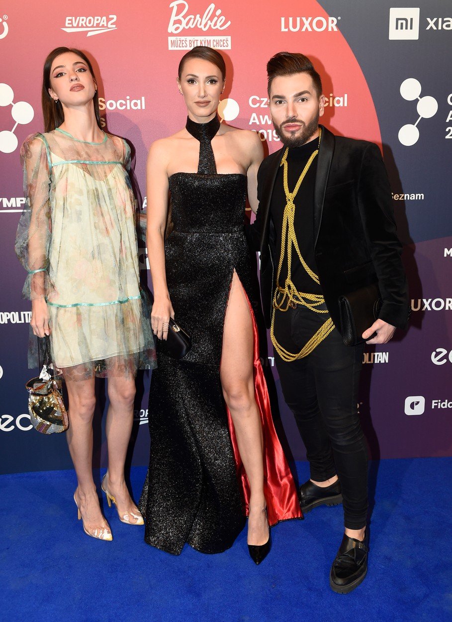 FOTO: Maria Boichenko, Sam Dolce a Taťána Makarenko. – eXtra.cz