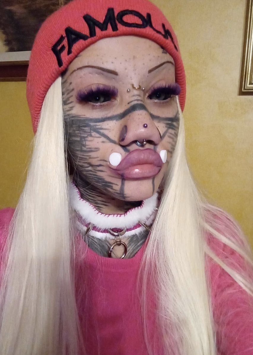 FOTO: zjizvená Aydin Mod