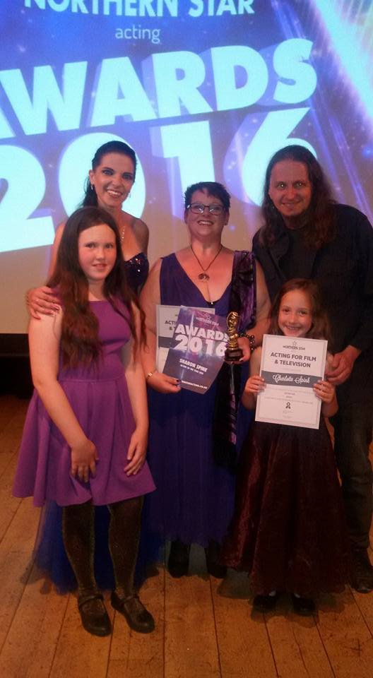 FOTO: Sharon a Charlotte získaly v roce 2016 herecké ocenění.