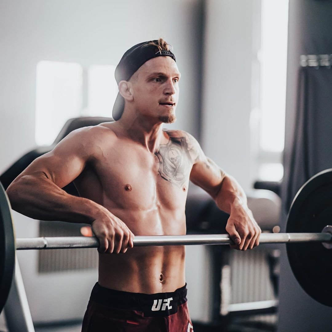 FOTO: David Dvořák je UFC zápasník. – eXtra.cz