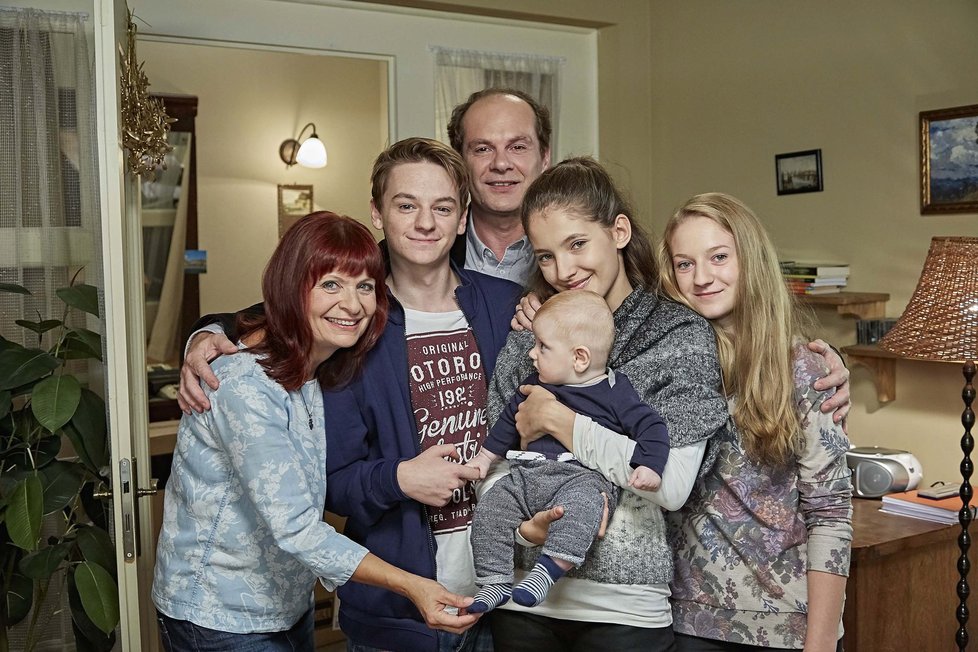 FOTO: Celá seriálová rodinka Liškových.