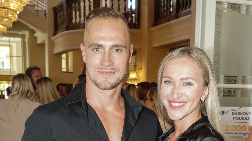 Nela Slováková: Mlží ohledně těhotenství – eXtra.cz