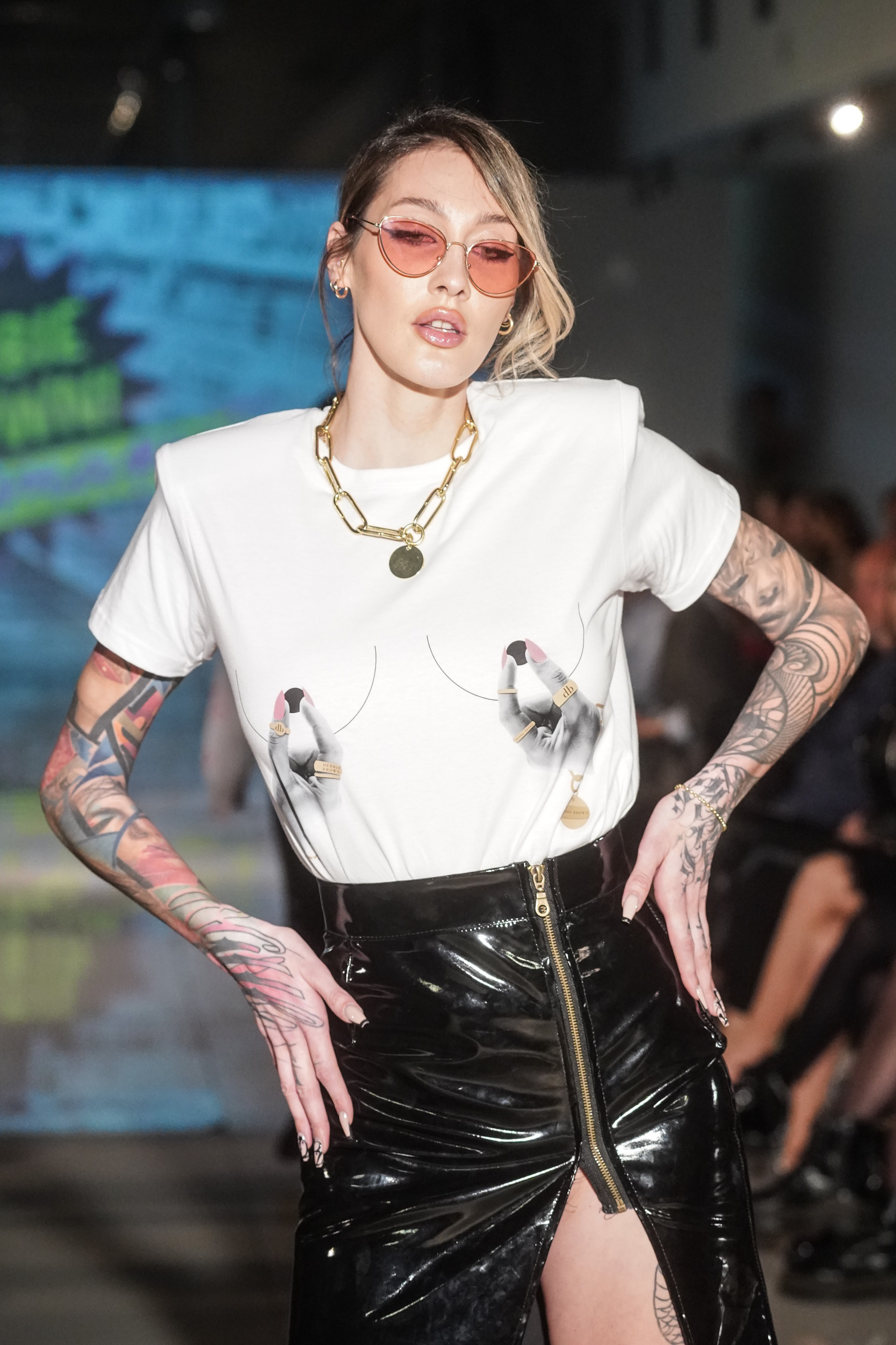 FOTO: V roli modelky se ukázala i moderátorka Oktagonu Kateřina ...