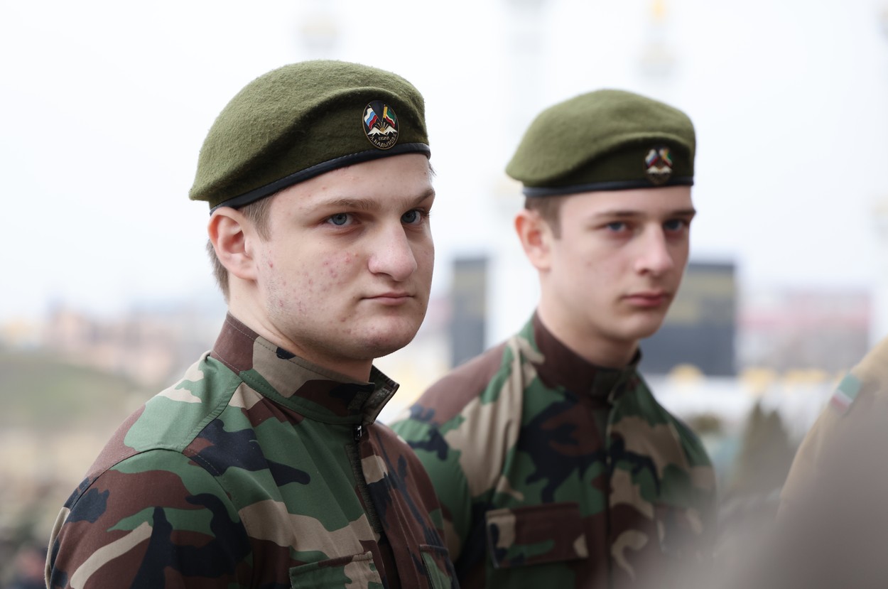 FOTO: Syn Ramzana Kadyrov Achmat. Spekuluje se, že právě on bude ...