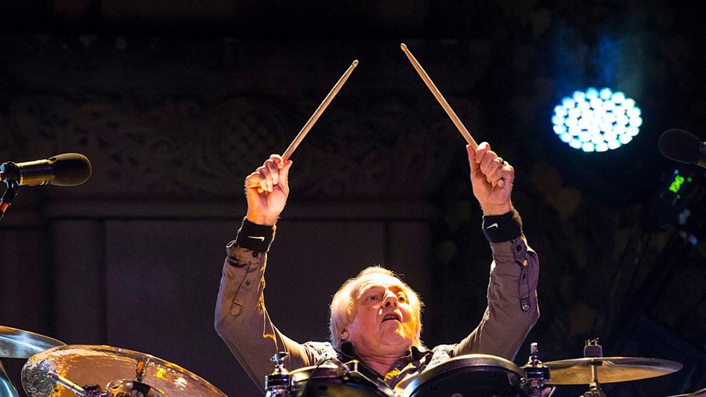 Alan White – nejnovější zprávy a fotografie – eXtra.cz