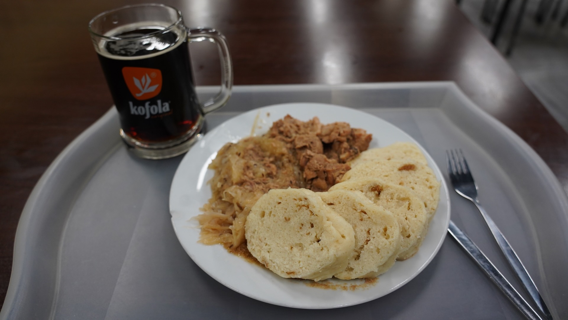 FOTO: Jídlo z jídelny v pasáži Světozor.