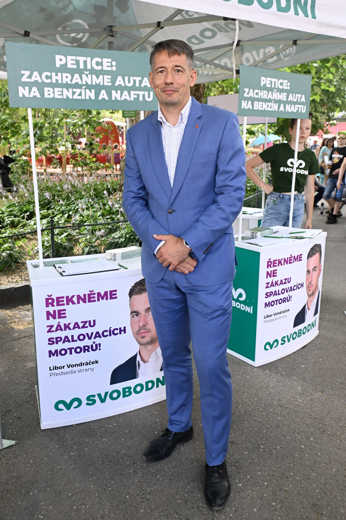 FOTO: Diviš kandidoval na prezidenta. – eXtra.cz