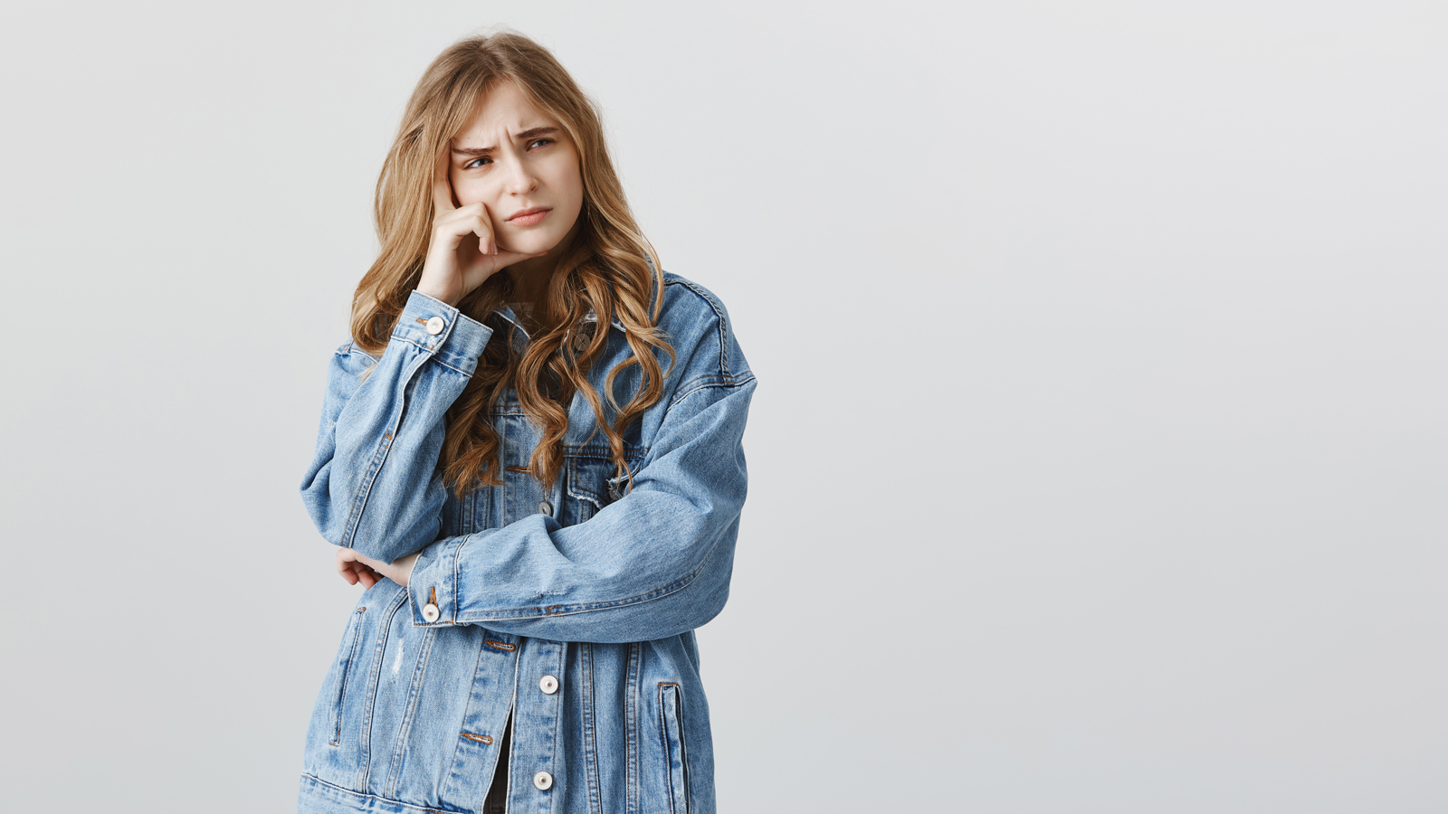 Klára (28): Matka mého přítele mě zatratila kvůli manikúře a holení ...