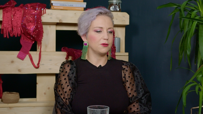 Galerie: Slavná burleska Zorya Blue z Talentu: Sama mám 70 kilo, k ...