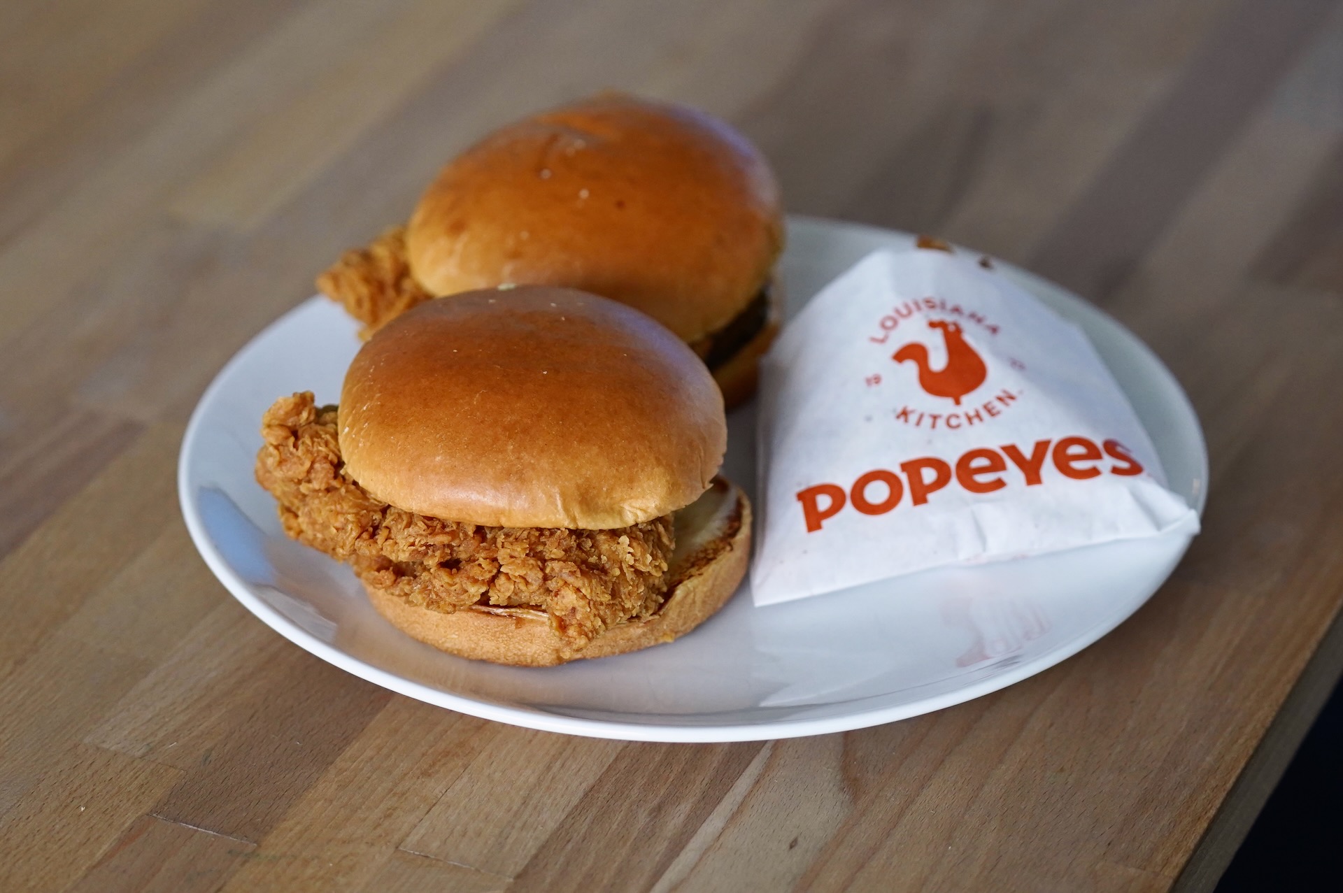 Foto k tématům restaurace, rychlé občerstvení, Popeyes – stránka 5