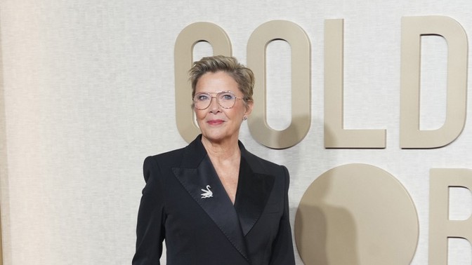 Galerie: Zlaté glóby 2024: Meryl Streep ve flitrech a Julianne Moore v ...