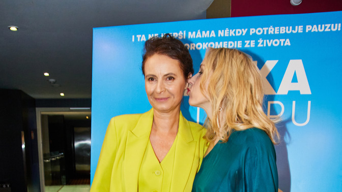 Galerie: Lenka Dolanská Vlasáková (51) a Petra Hřebíčková (44) o svých ...