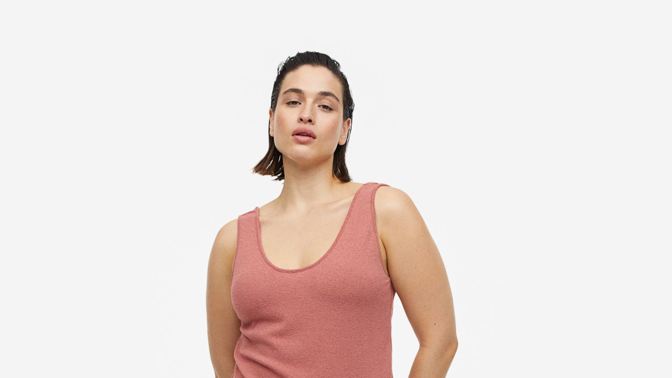 Galerie: Jak obléknout postavu typu jablka? Stylistka prozrazuje, které ...