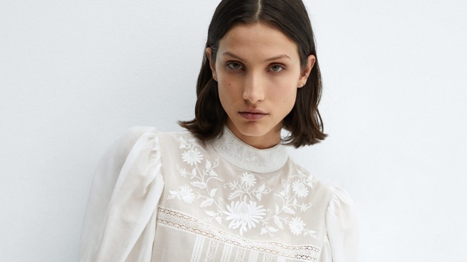 Galerie: Postava typu A neboli hruška: Stylistka radí oblečení, které ...