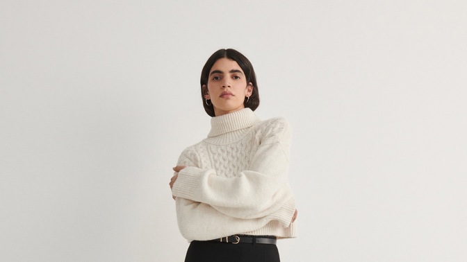 Galerie: Postava typu A neboli hruška: Stylistka radí oblečení, které ...