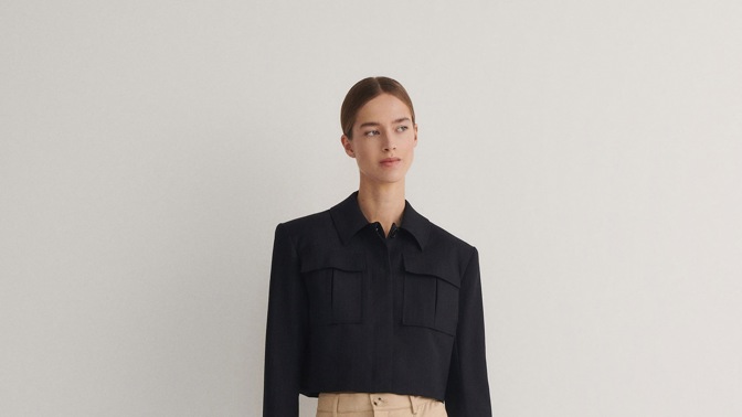 Galerie: Postava typu A neboli hruška: Stylistka radí oblečení, které ...