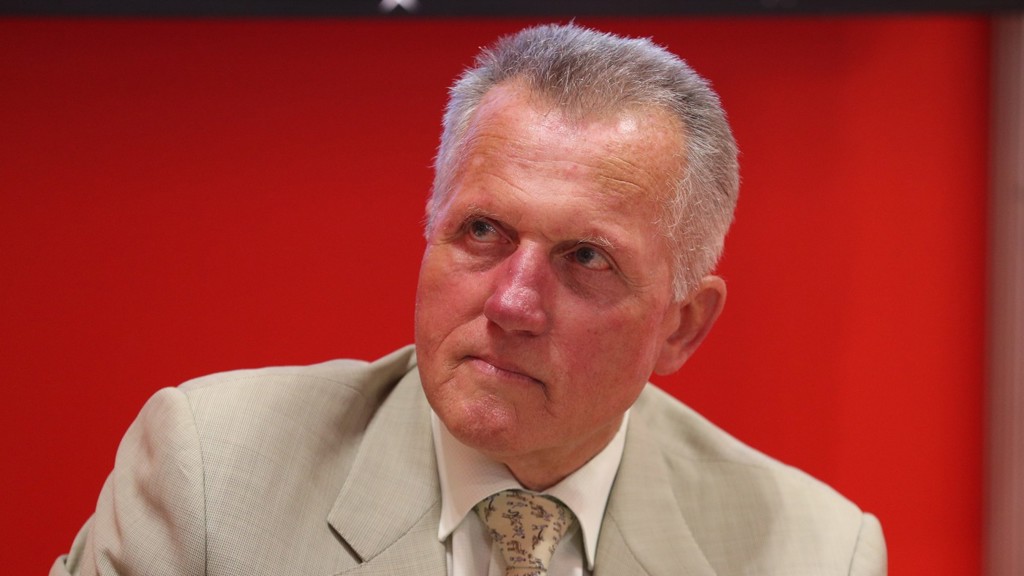 Miroslav Macek: český politik – nejnovější zprávy a fotografie – eXtra.cz