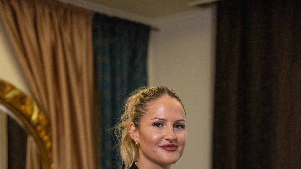 Linda Asani – nejnovější zprávy a fotografie – eXtra.cz